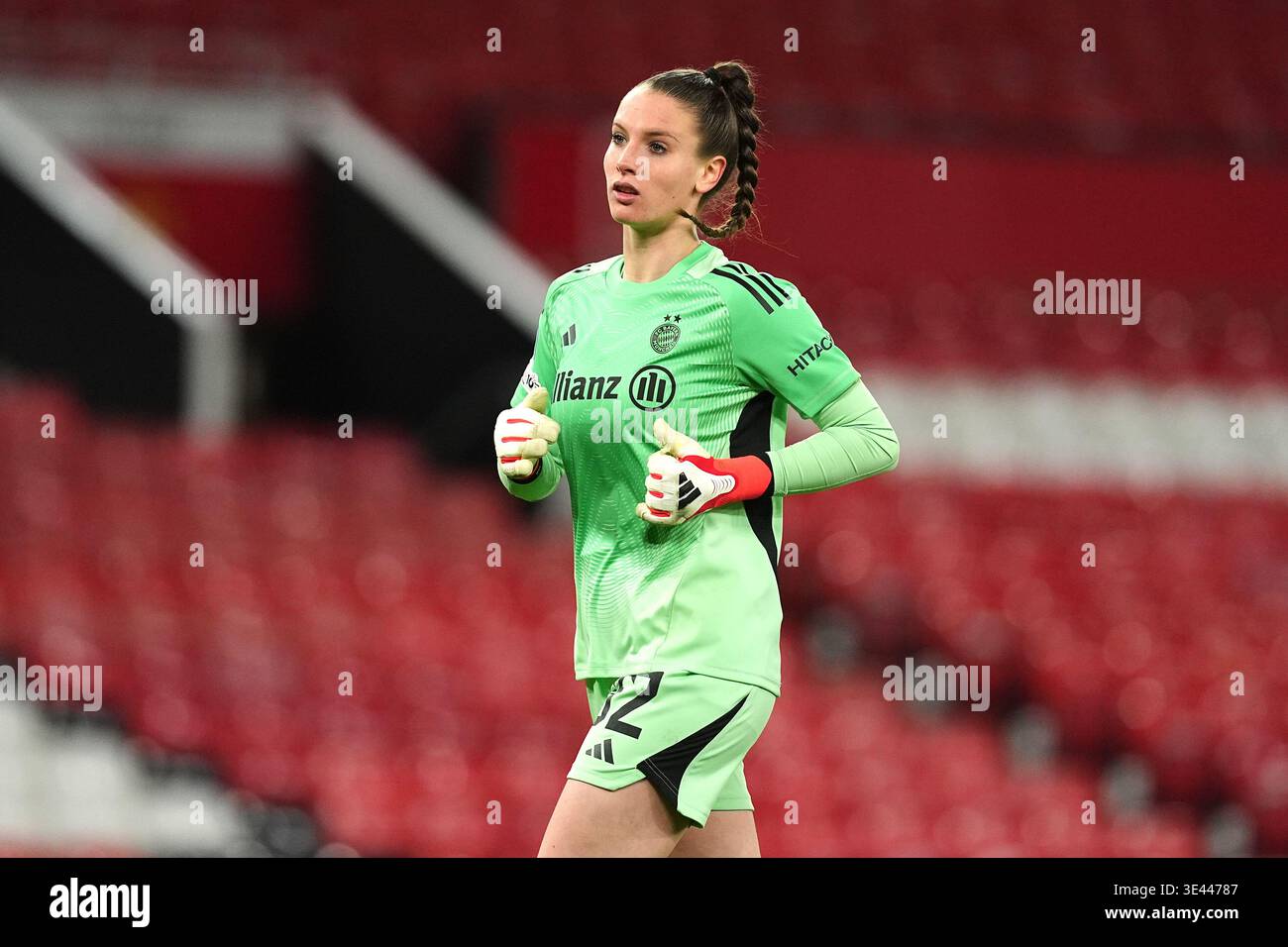 Bayern Munich goalkeeper Ena Mahmutovic during the UEFA Women's ...
