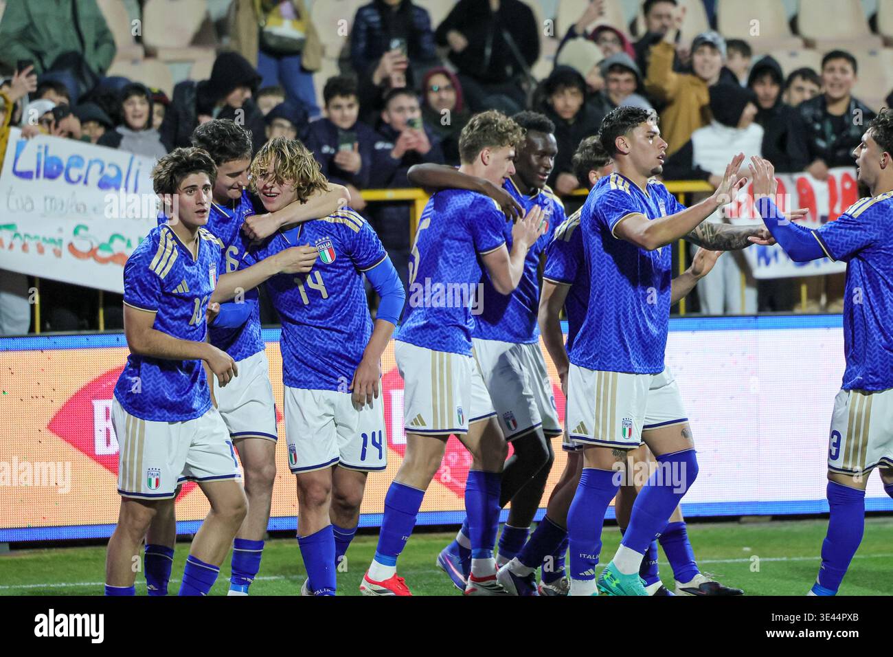 Christian Comotto (14 Italy) scores the goal and celebrate after ...