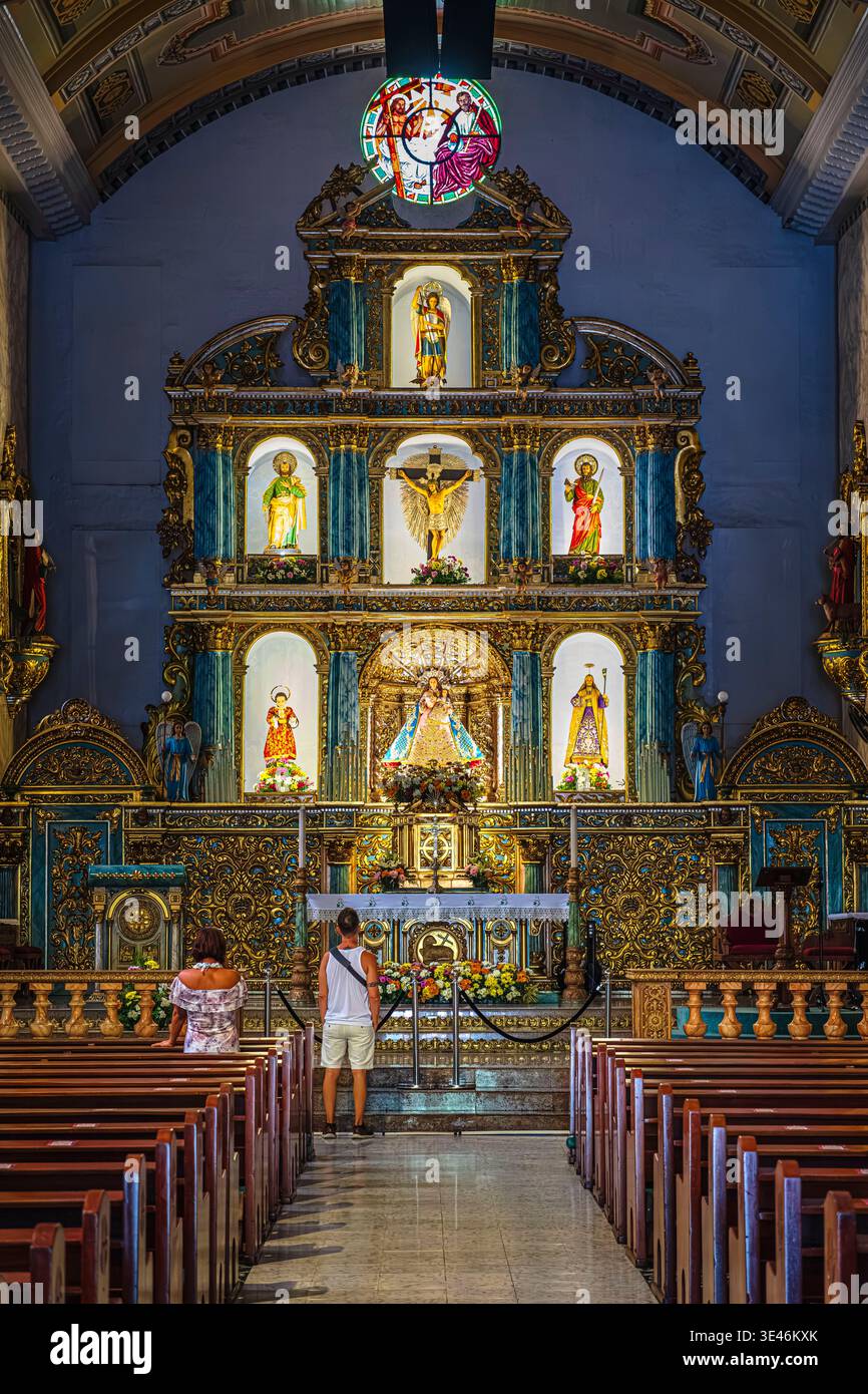 Philippines, Luzon Island, Manila, Makati district, Poblacion barangay ...