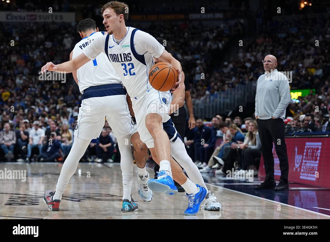 Dallas Mavericks forward Cooper Flagg (32) in the first half of an NBA ...