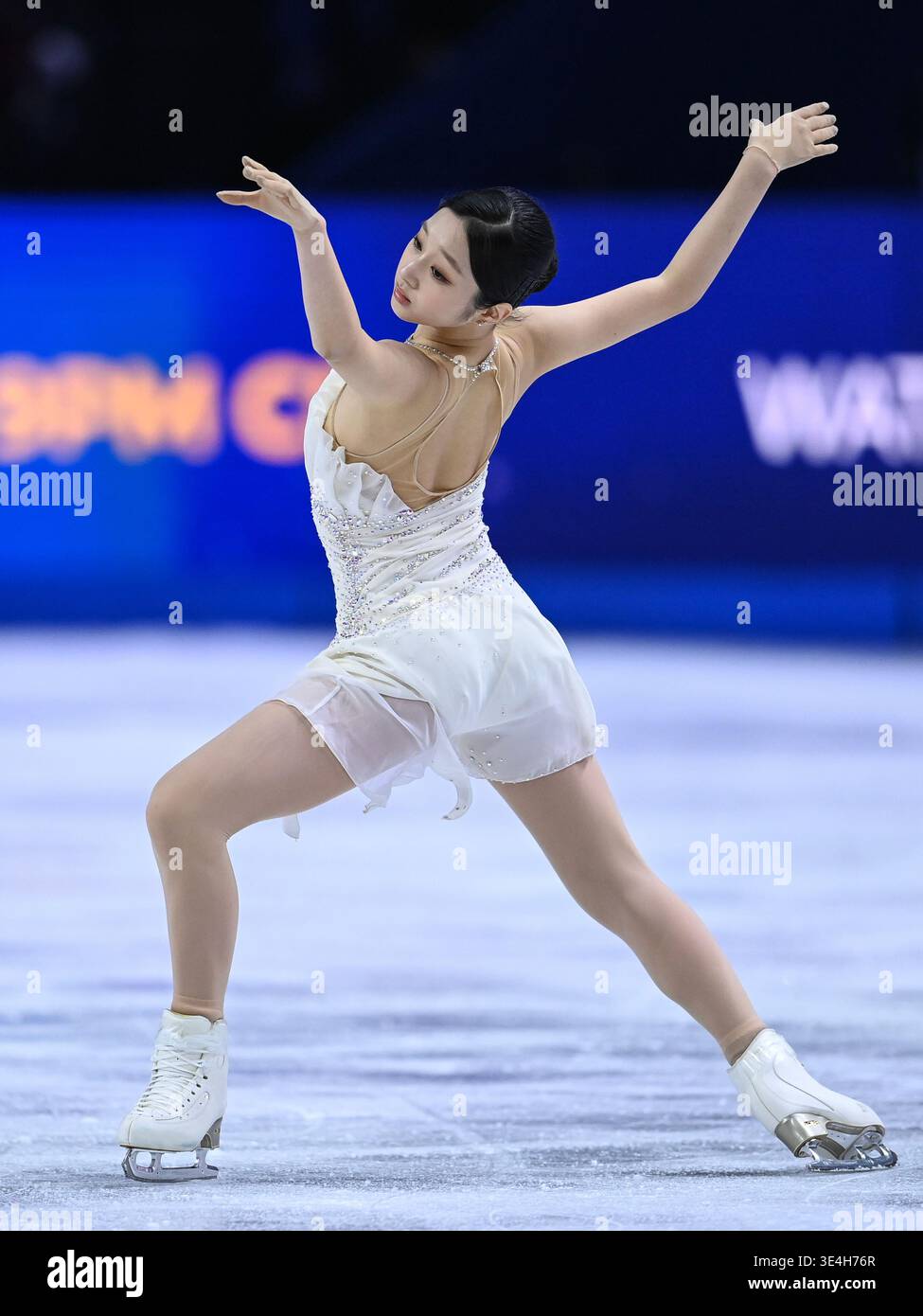 (260328) -- PRAGUE, March 28, 2026 (Xinhua) -- Shin Jia of South Korea ...