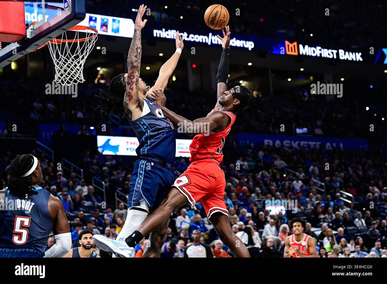 Chicago Bulls forward Leonard Miller (11) shoots against Oklahoma City ...