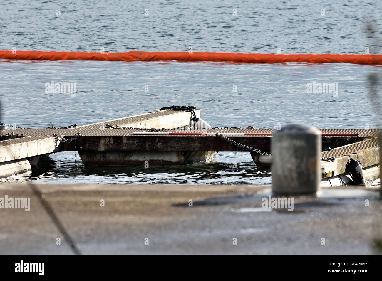 March 26, 2026, Zurich boat dock sinking in Tiefenbrunnen in Zurich ...