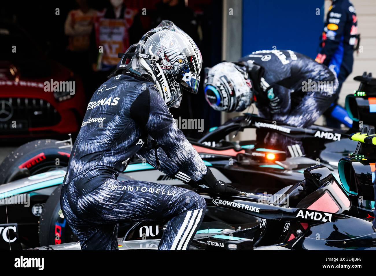 KIMI ANTONELLI Andrea (ita), Mercedes AMG F1 Team W16, RUSSELL George ...
