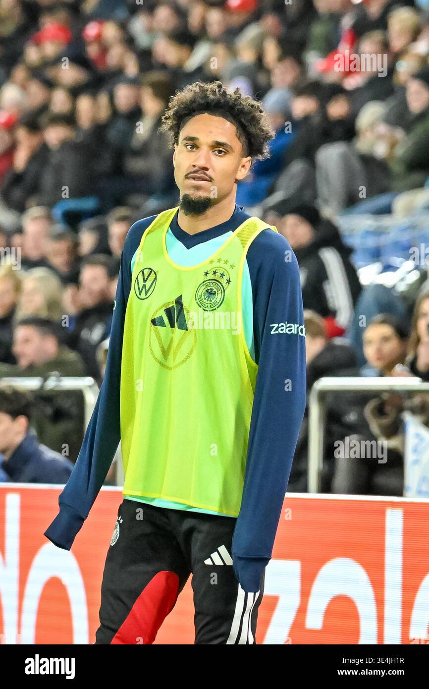 Kevin Schade (Deutschland, #09) beim Warm-Up. SUI, Schweiz vs ...