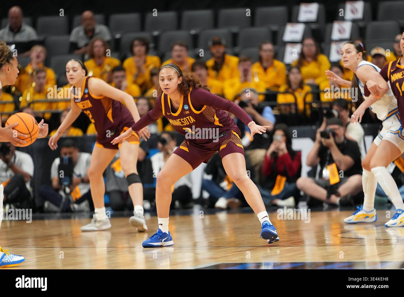 Minnesota Golden Gophers guard Amaya Battle (3) in a defensive stand ...
