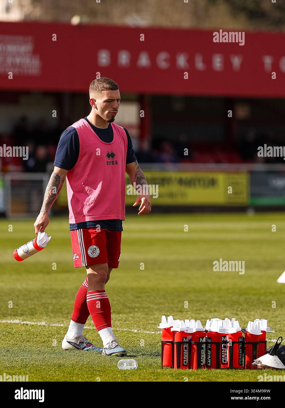 BRACKLEY, ENGLAND - MARCH 28: Aidan Elliott-Wheeler of Brackley Town ...