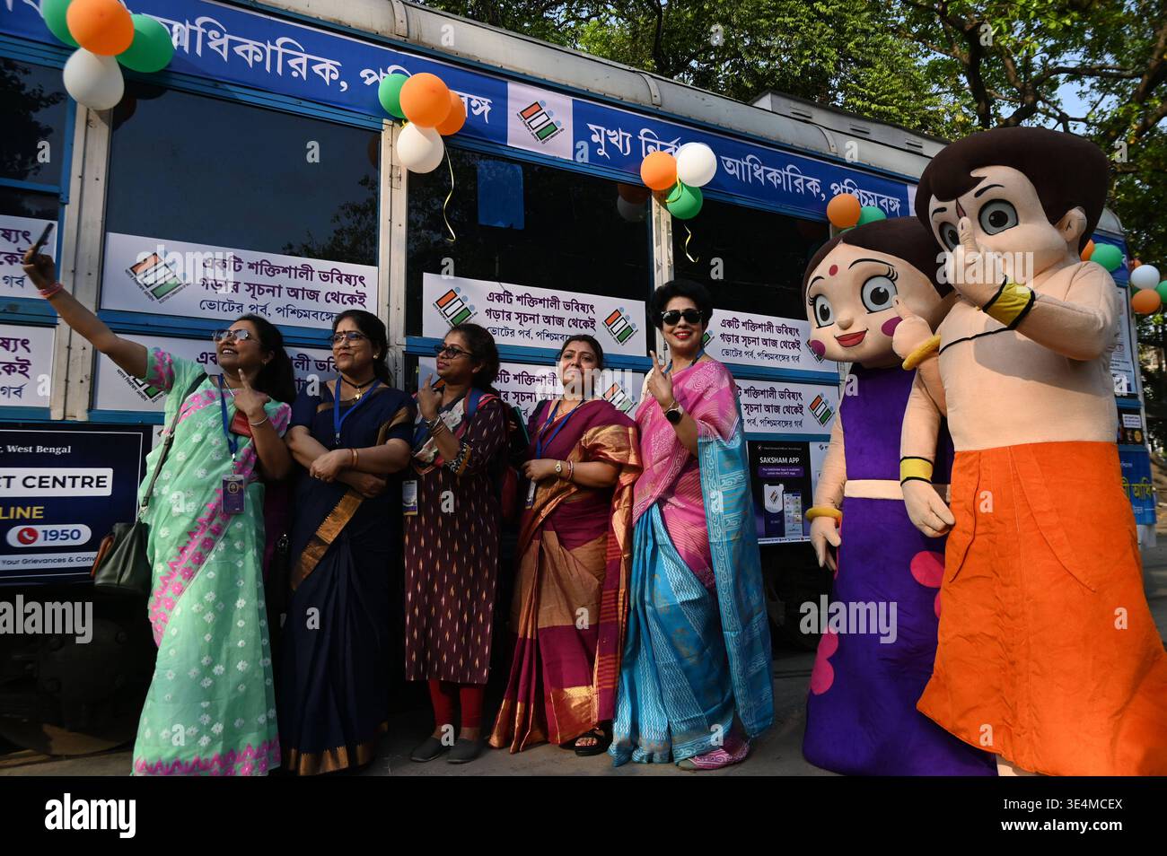 KOLKATA, INDIA - MARCH 27: Election Commission EC awareness campaign ...