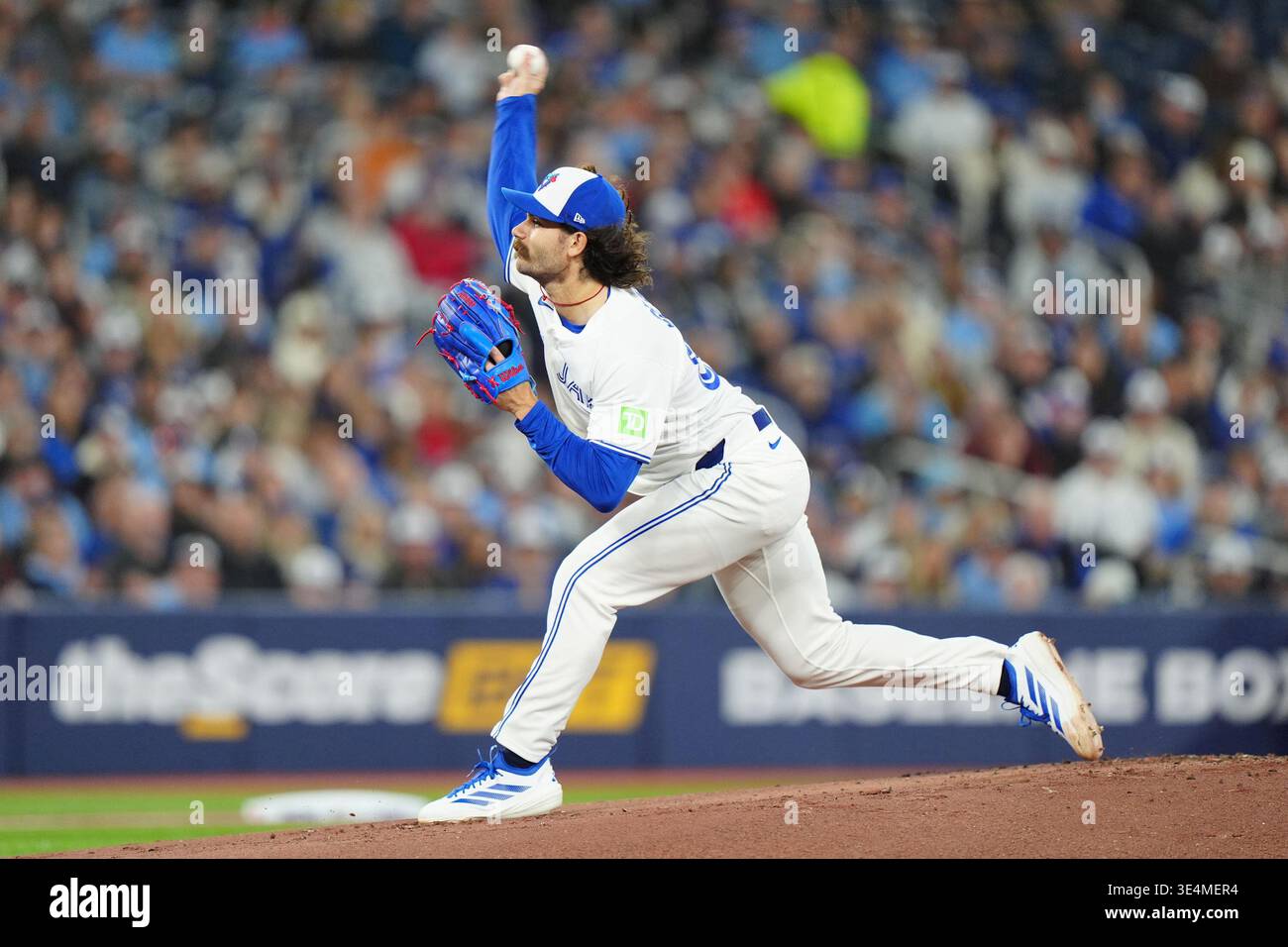 Toronto Blue Jays pitcher Dylan Cease (84) throws during the first ...