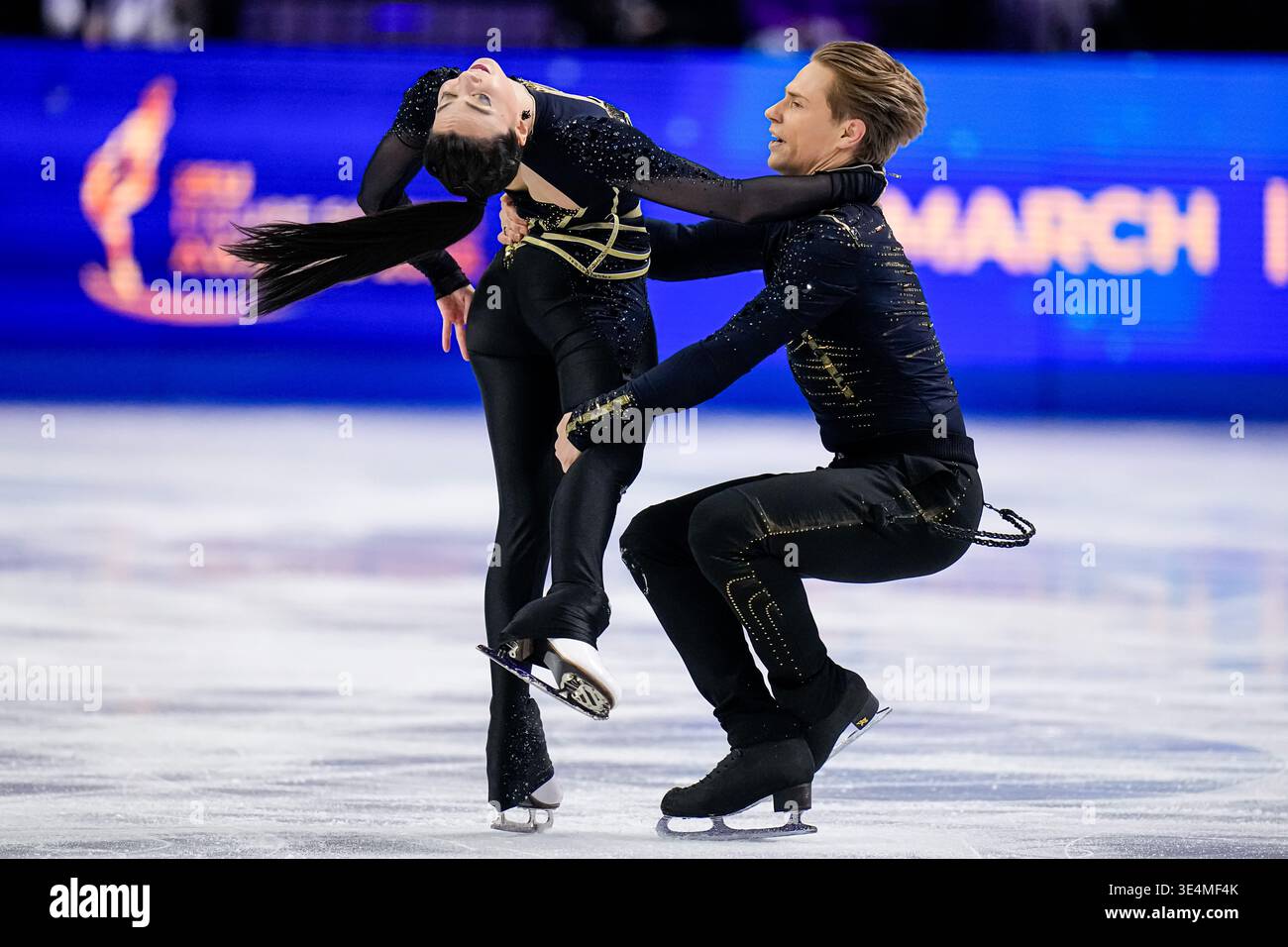 Allison Reed and Saulius Ambrulevicius from Lithuania compete during ...