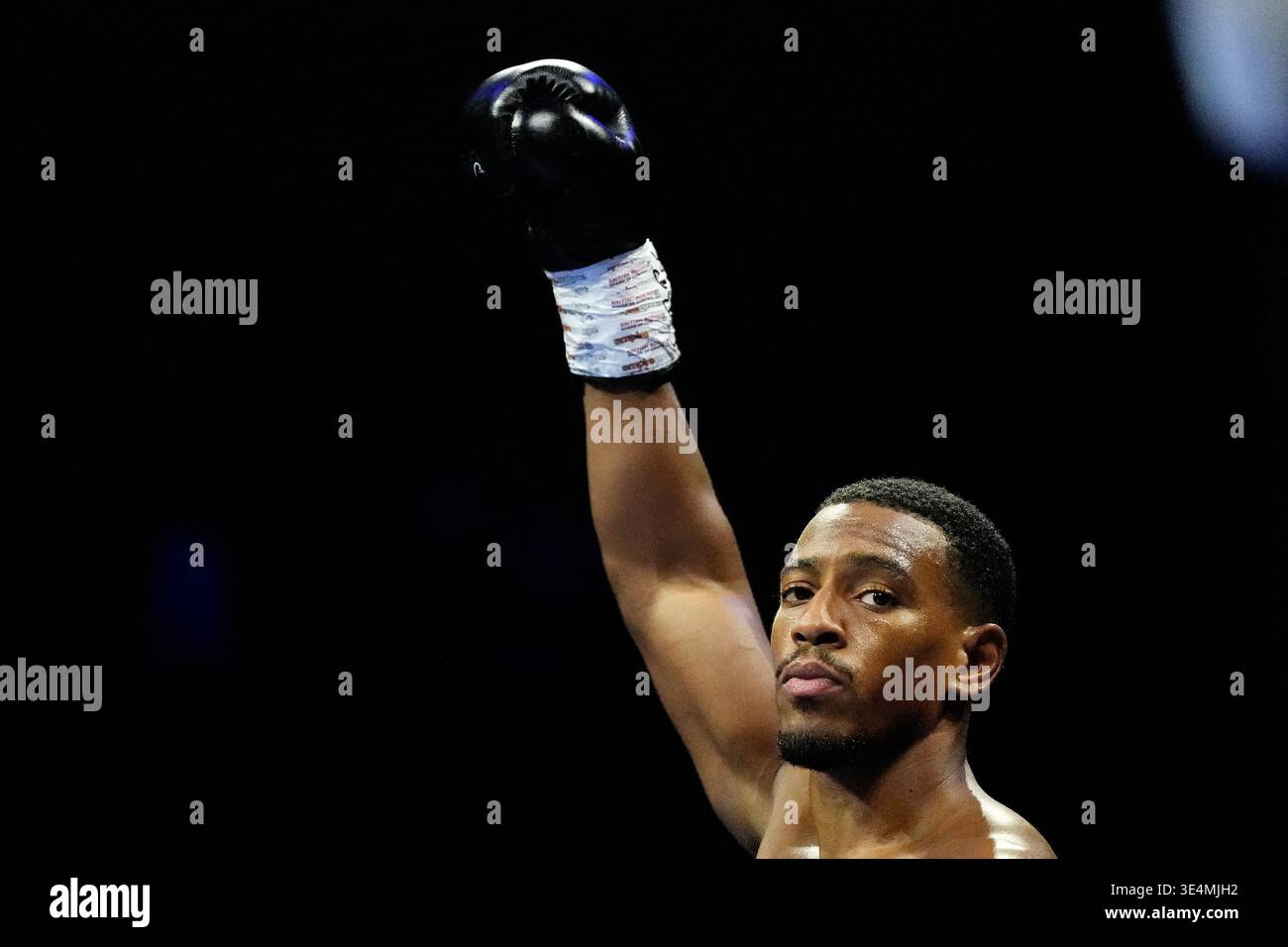 Ezra Taylor ahead of their WBA Continental Light-Heavyweight ...