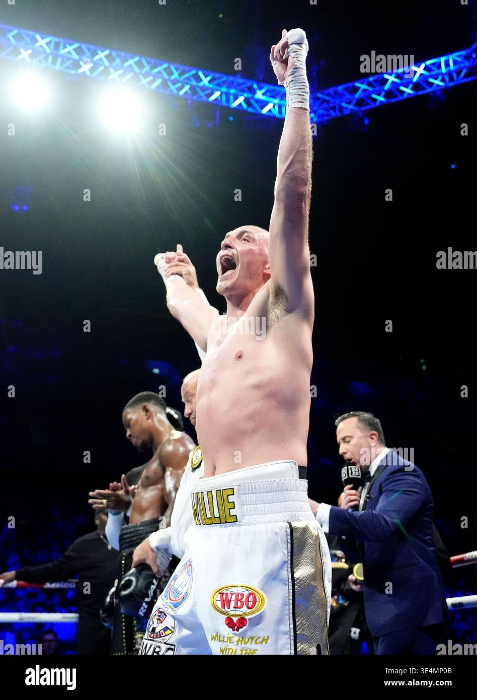 Willy Hutchinson celebrates winning their WBA Continental Light ...