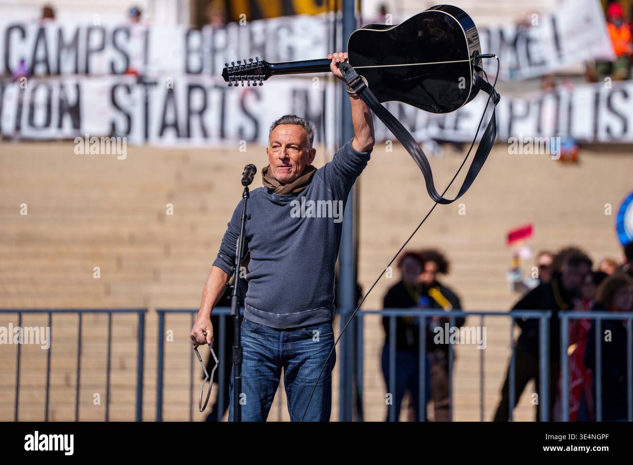 March 28, 2026, St. Paul, Minnesota, USA: BRUCE SPRINGSTEEN performs at ...