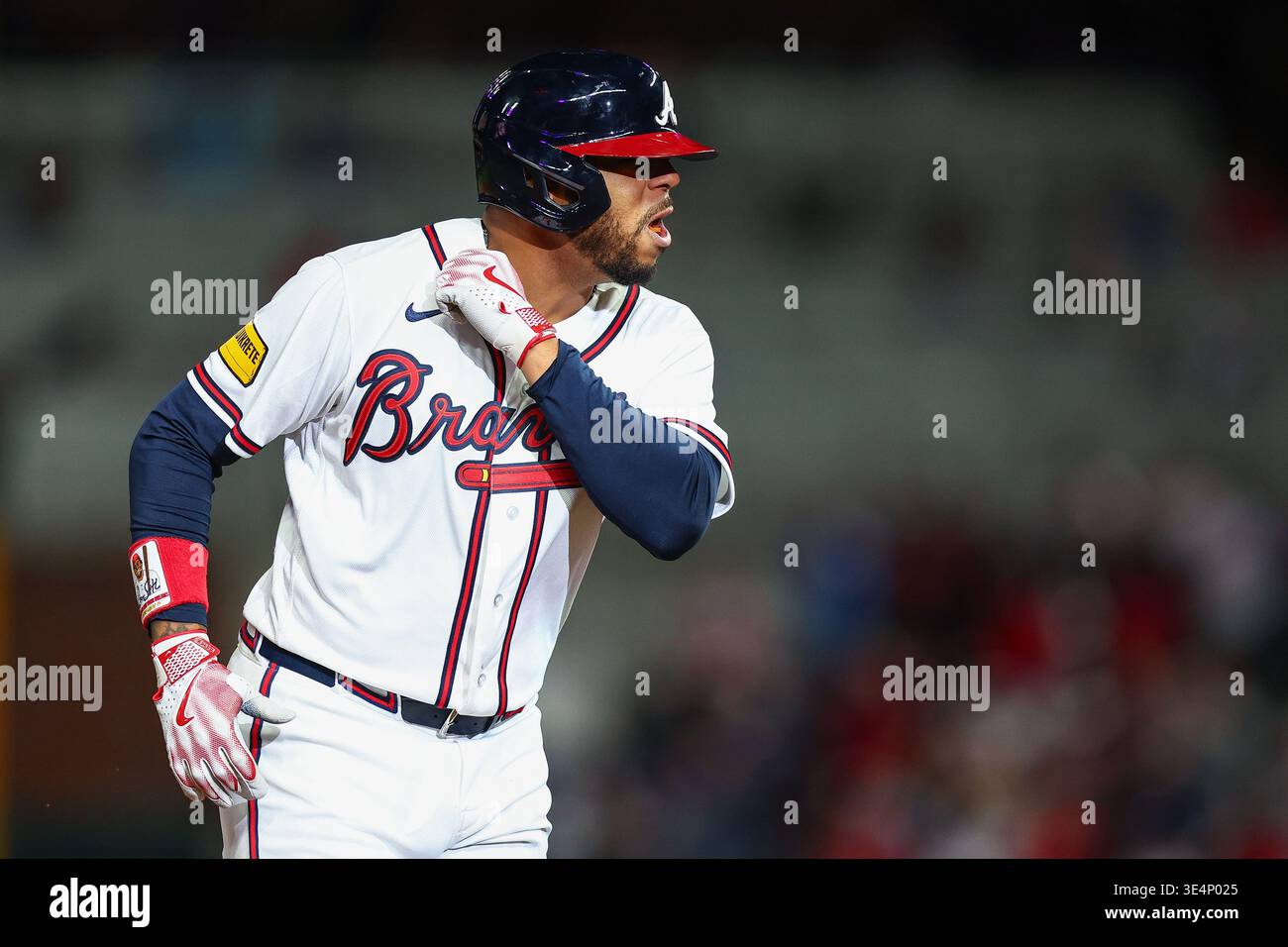 Atlanta Braves' Dominic Smith reacts after hitting a walkoff grand slam ...
