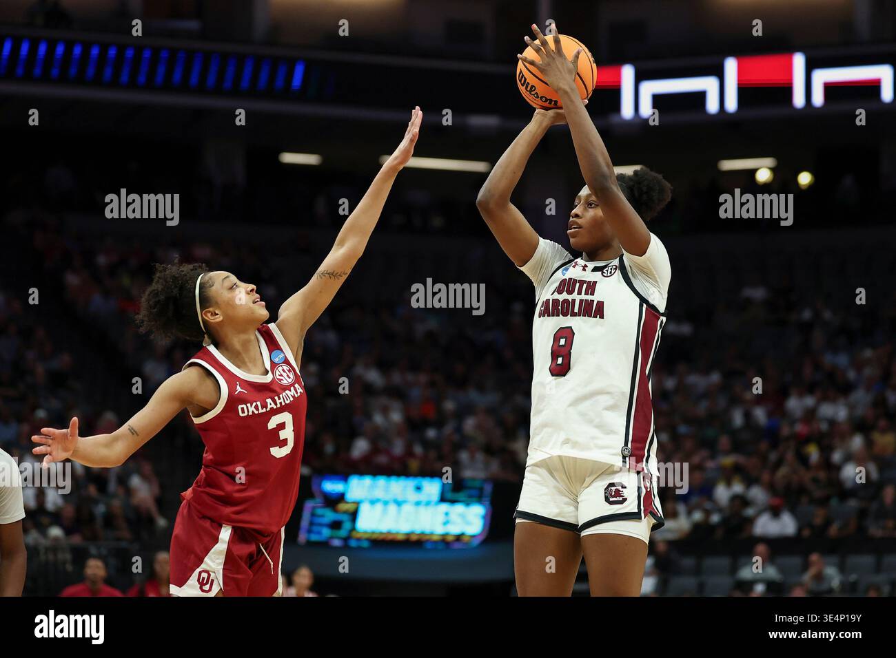 South Carolina forward Joyce Edwards (8) shoots over Oklahoma guard Zya ...