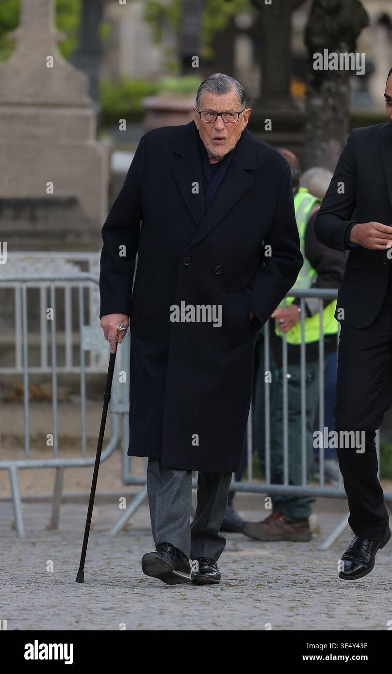 Jean-Claude Camus during the funeral of Isabelle Mergault for a secular ...