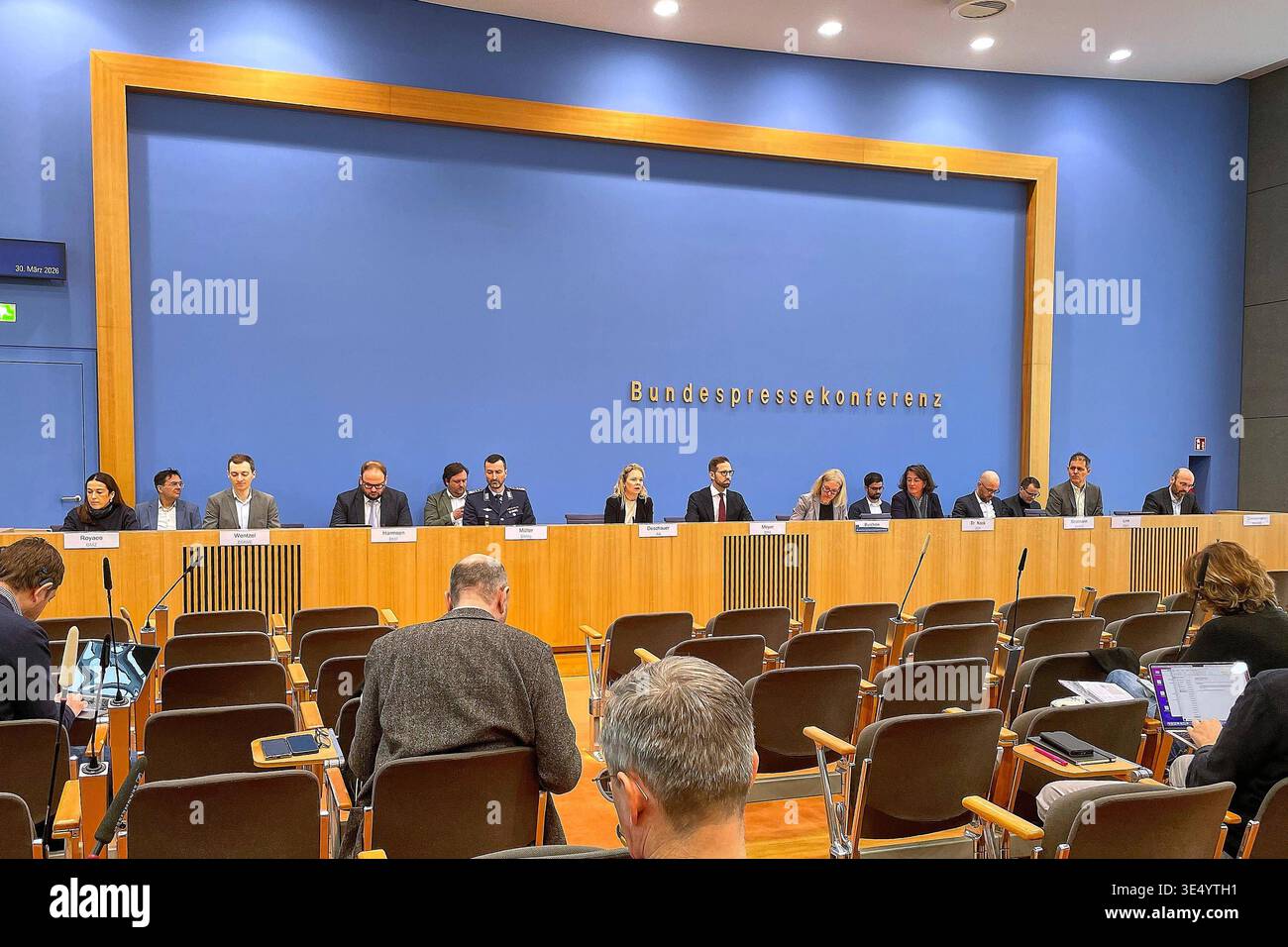 Berlin, Deutschland, 30.03.2026: Bundespressekonferenz ...