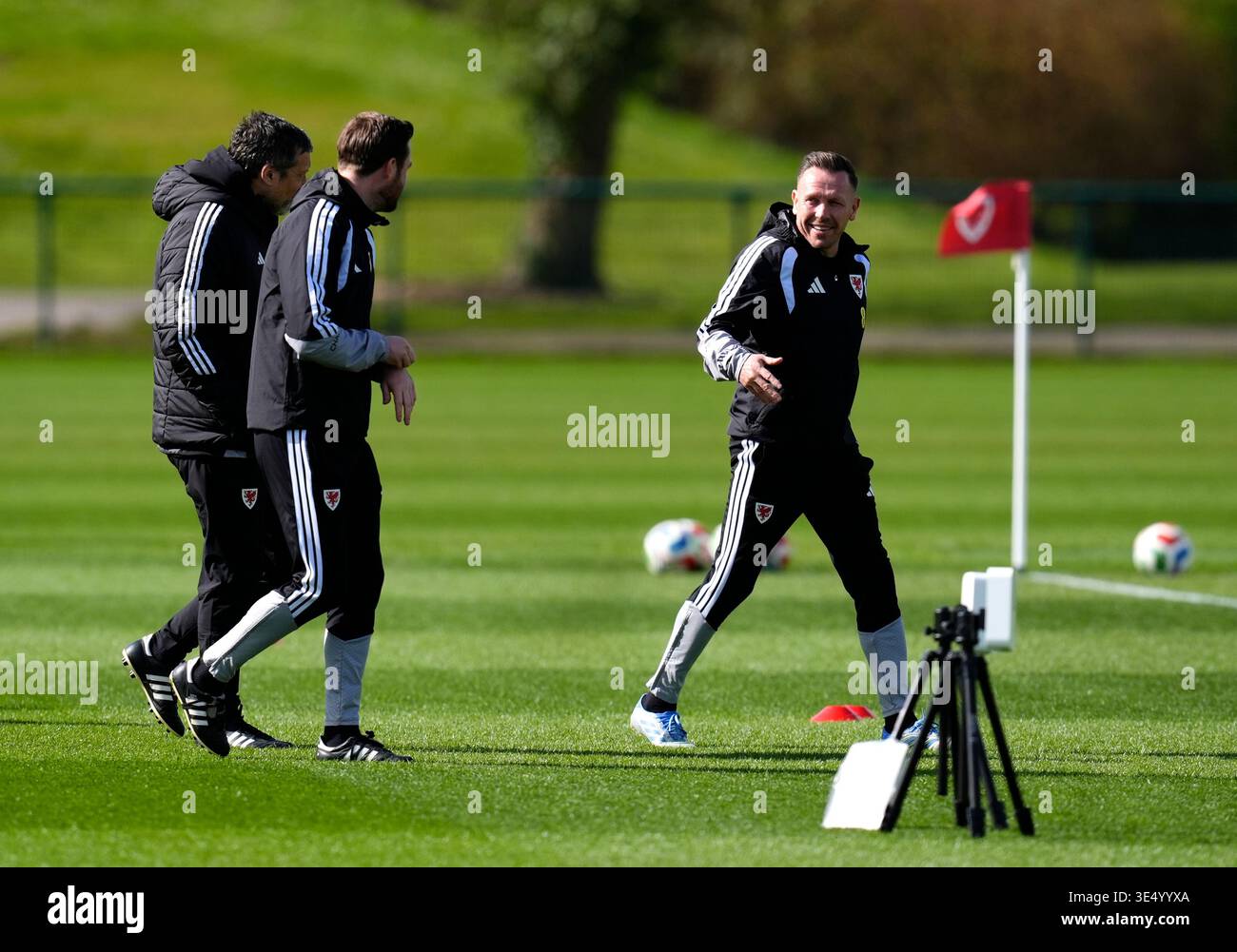Wales manager Craig Bellamy (right) during a training session at the ...