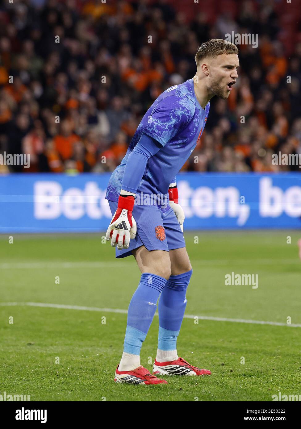 AMSTERDAM - Netherlands goalkeeper Bart Verbruggen during the friendly ...