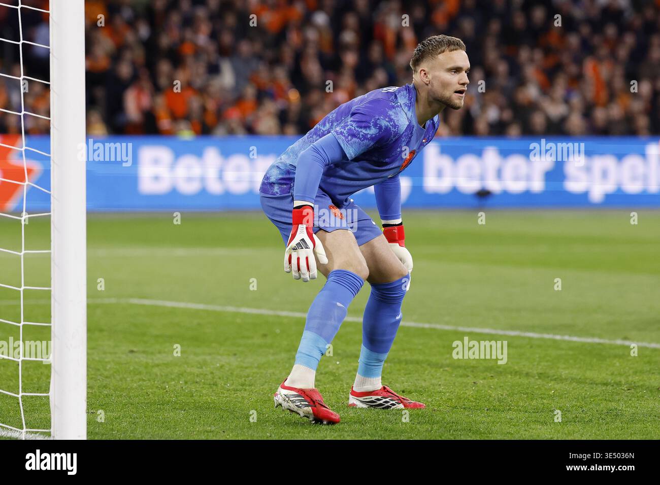 AMSTERDAM - Netherlands goalkeeper Bart Verbruggen during the friendly ...