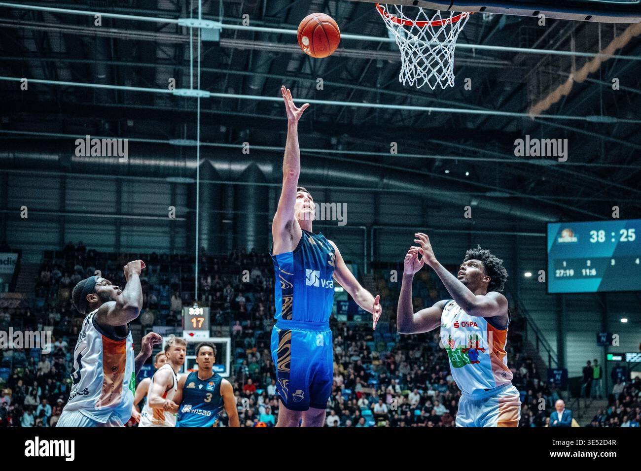 Ryan Hawkins (Skyliners Frankfurt, #33) GER, Skyliners Frankfurt vs ...
