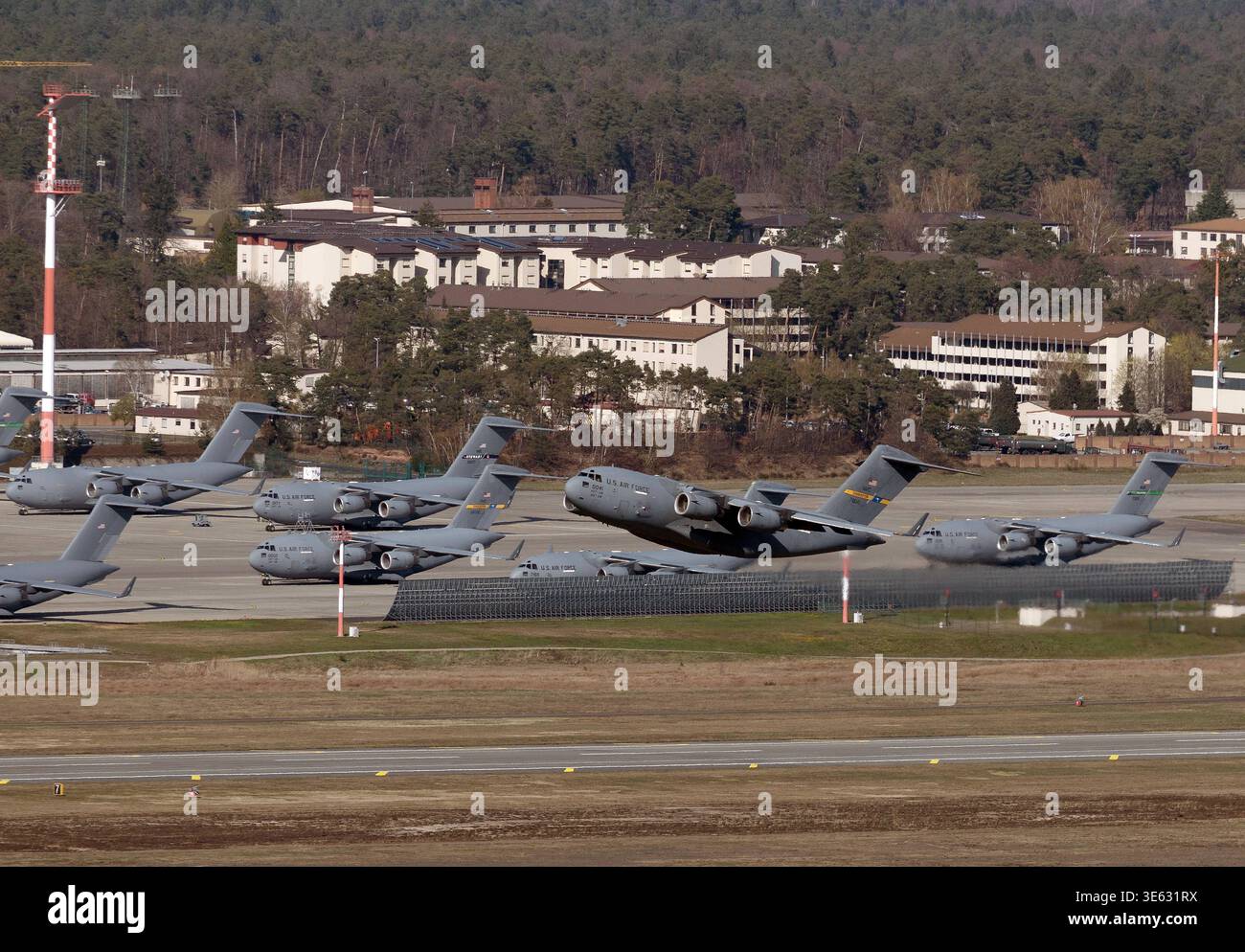 02.04.2026, xjrdrx, Politik Militär, Ramstein Air Base - United States ...
