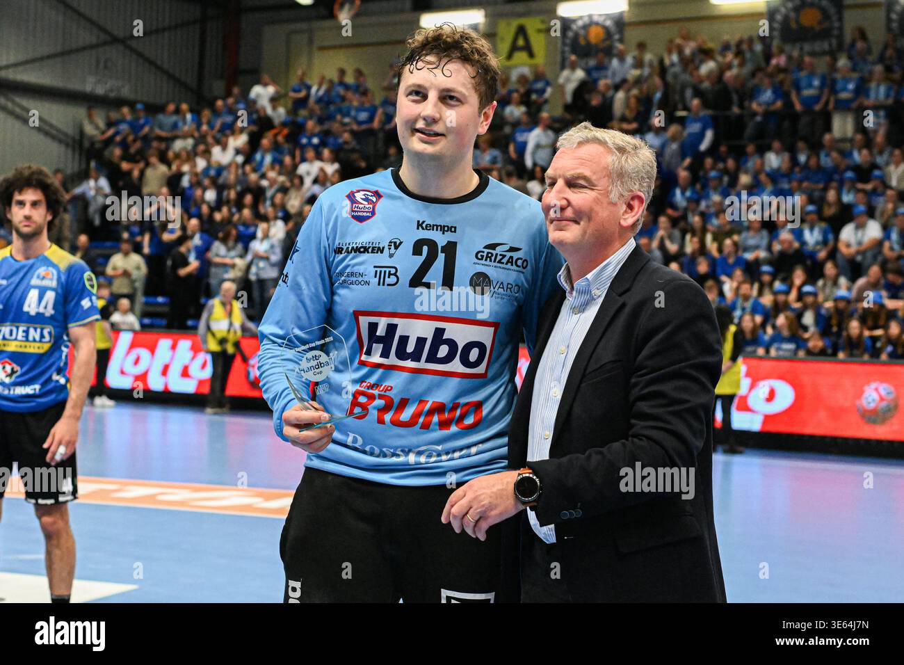 Hubo Handbal's Arthur Vanhove and pictured with the MVP award after a ...