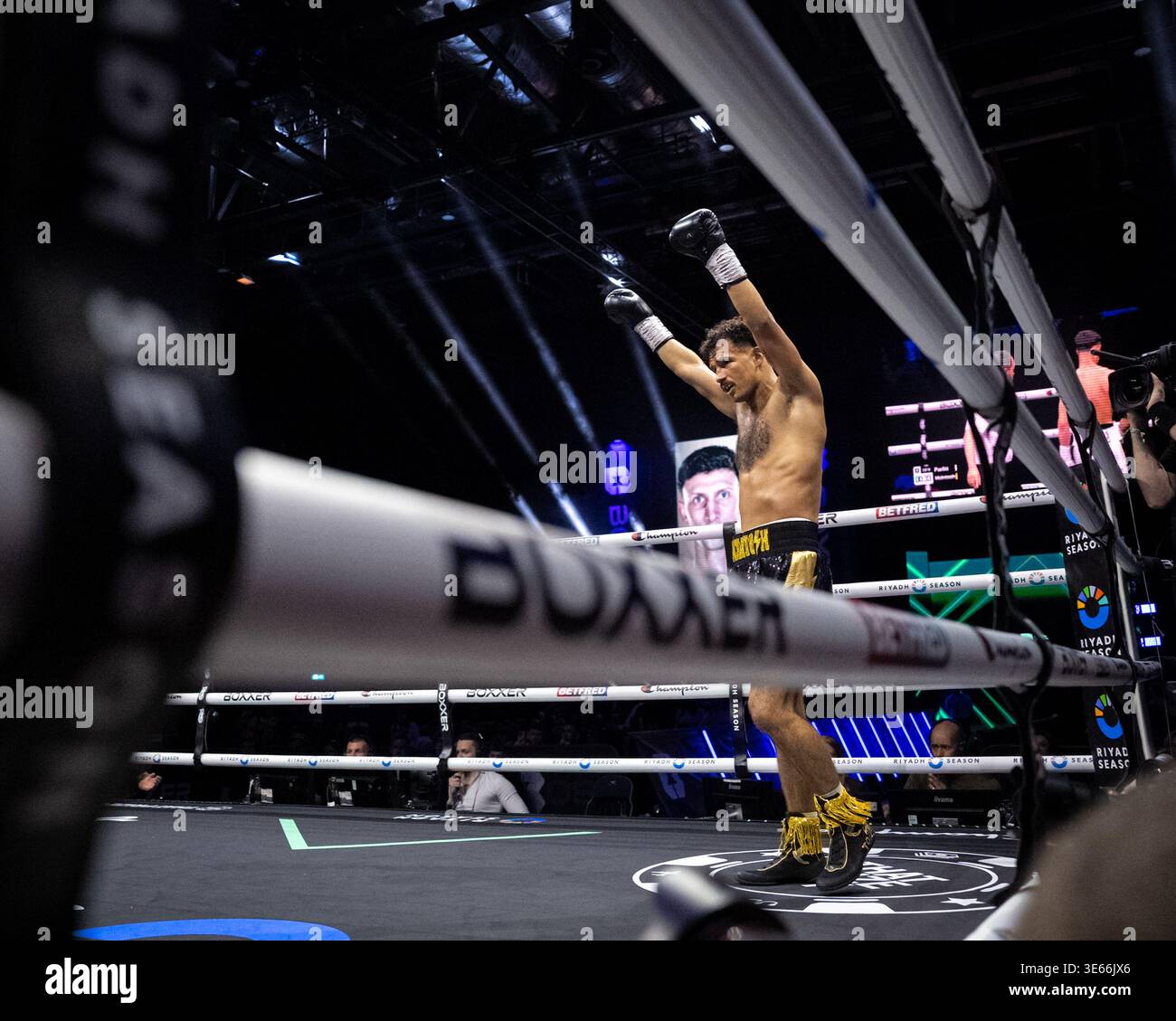 Cardiff, UK. 04th April 2026. Utilita Arena, Cardiff, Wales, UK, 04th ...