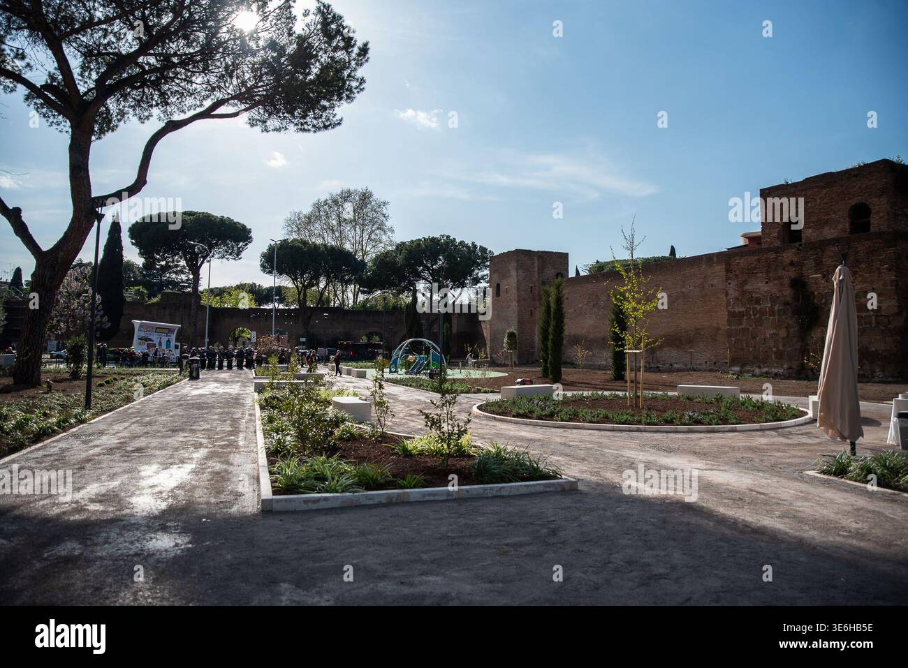 **NO WEB AND NEWSPAPERS ONLY FOR ITALY** Mayor Roberto Gualtieri ...