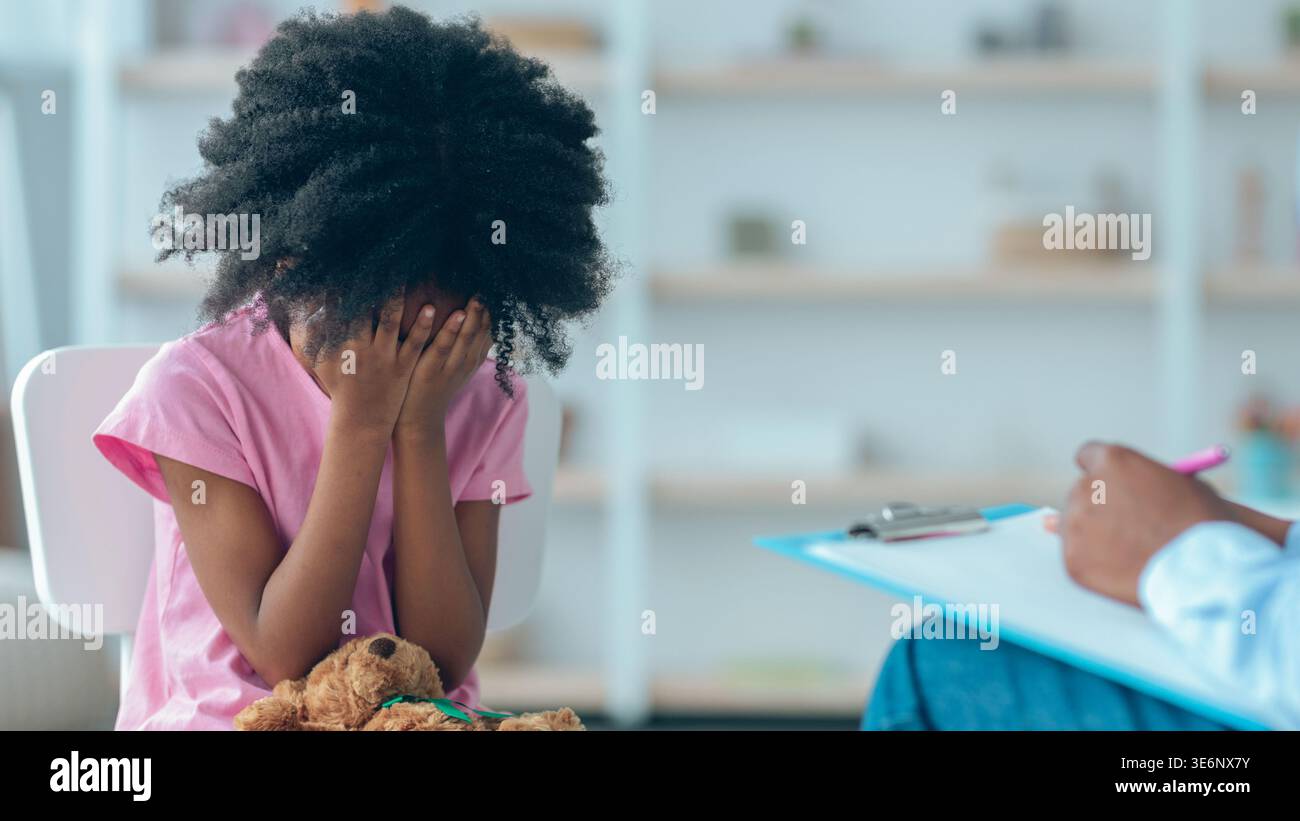 Child hands over face hi-res stock photography and images - Alamy
