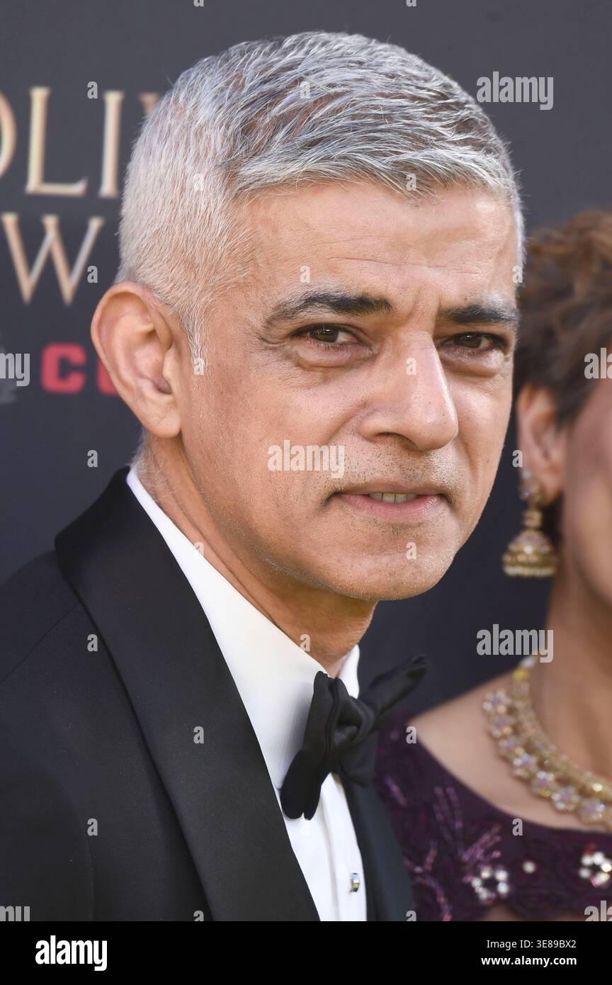 Sadiq Khan bei der Verleihung der Olivier Awards 2026 in der Royal ...