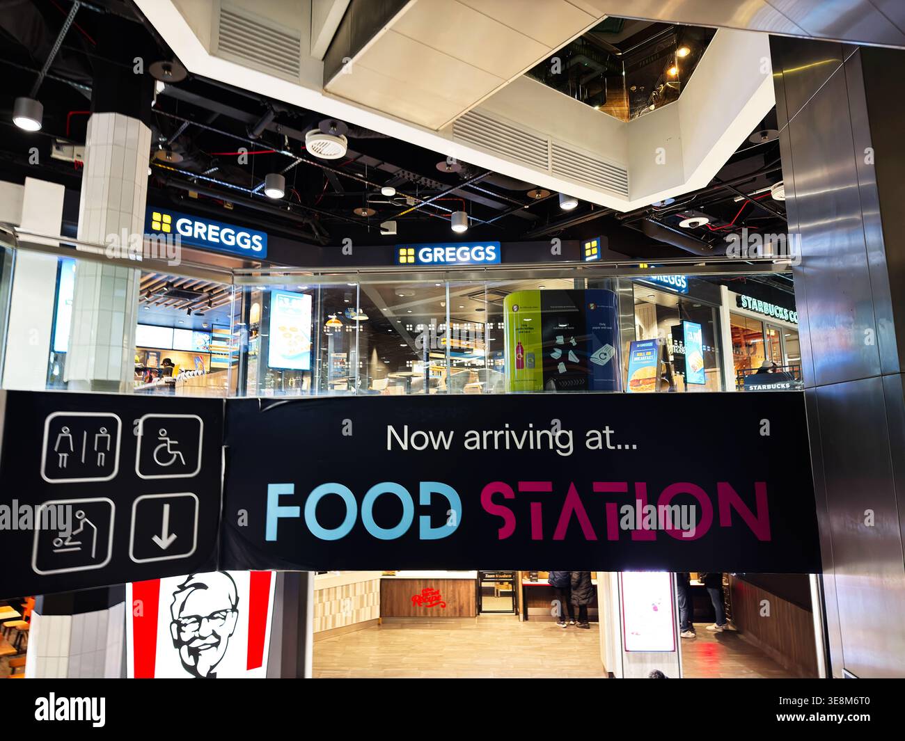 Kfc restaurant fast food inside interior hi-res stock photography and ...