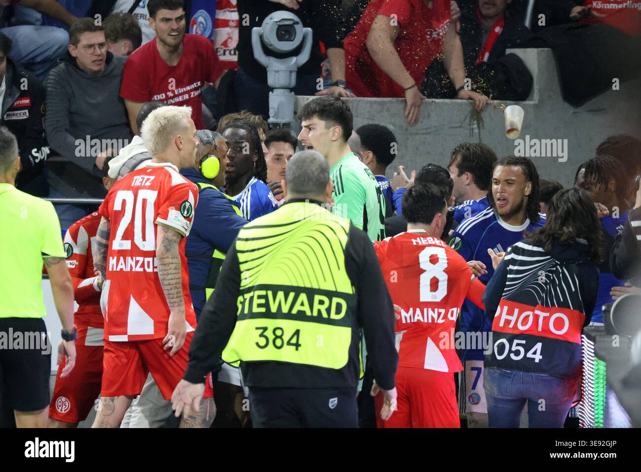 16 April 2026, France, Straßburg: Soccer, men: UEFA Europa Conference ...