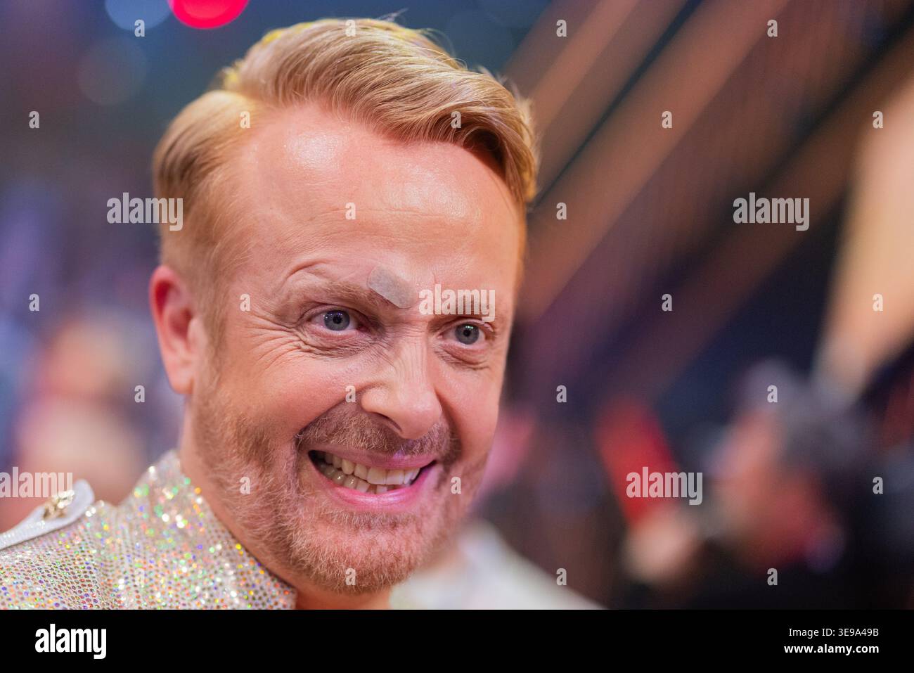 Cologne, Germany. 17th Apr, 2026. Ross Antony, singer, wears a plaster ...