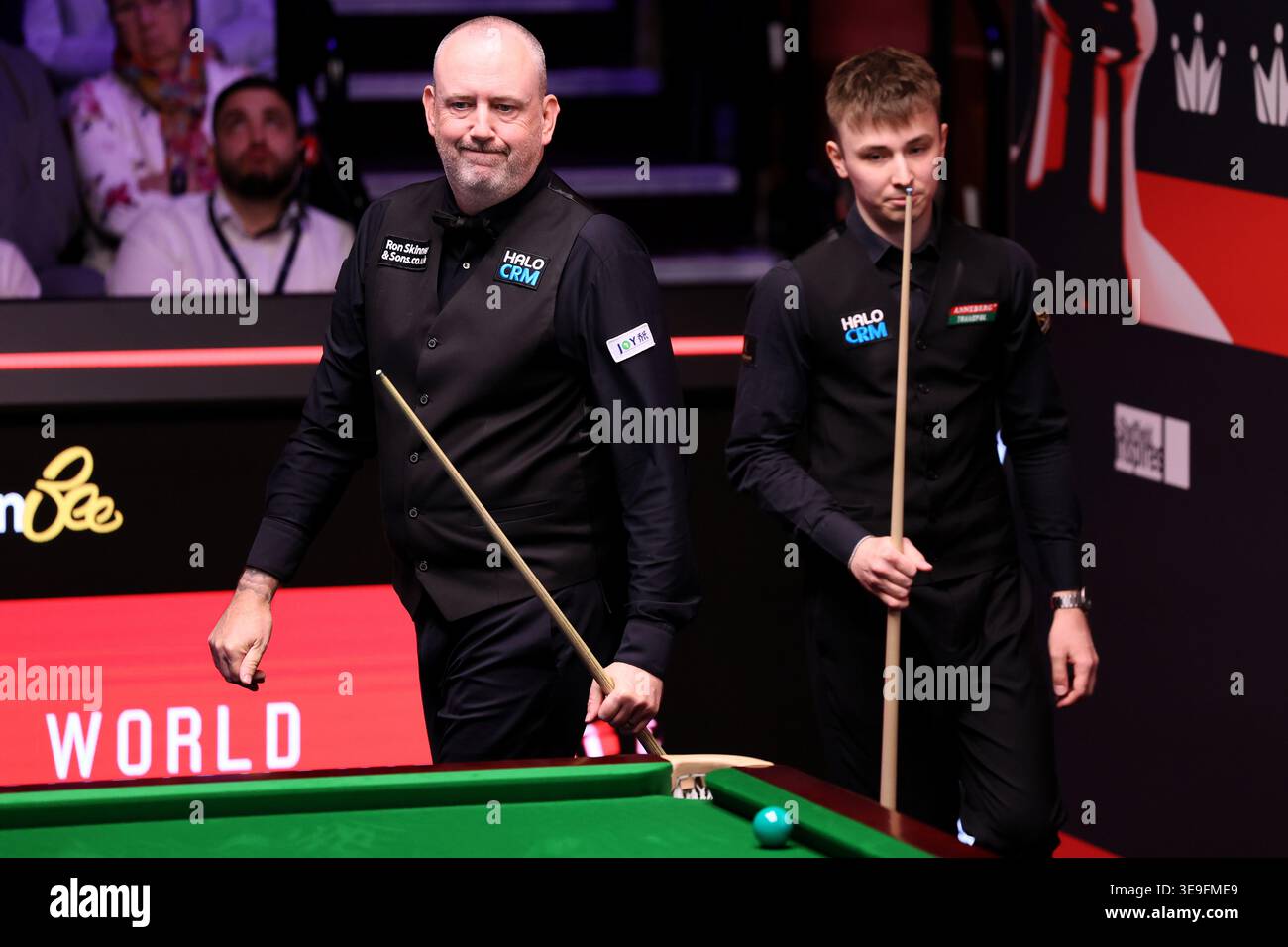 Antoni Kowalski (right) during his match against Mark Williams (left ...