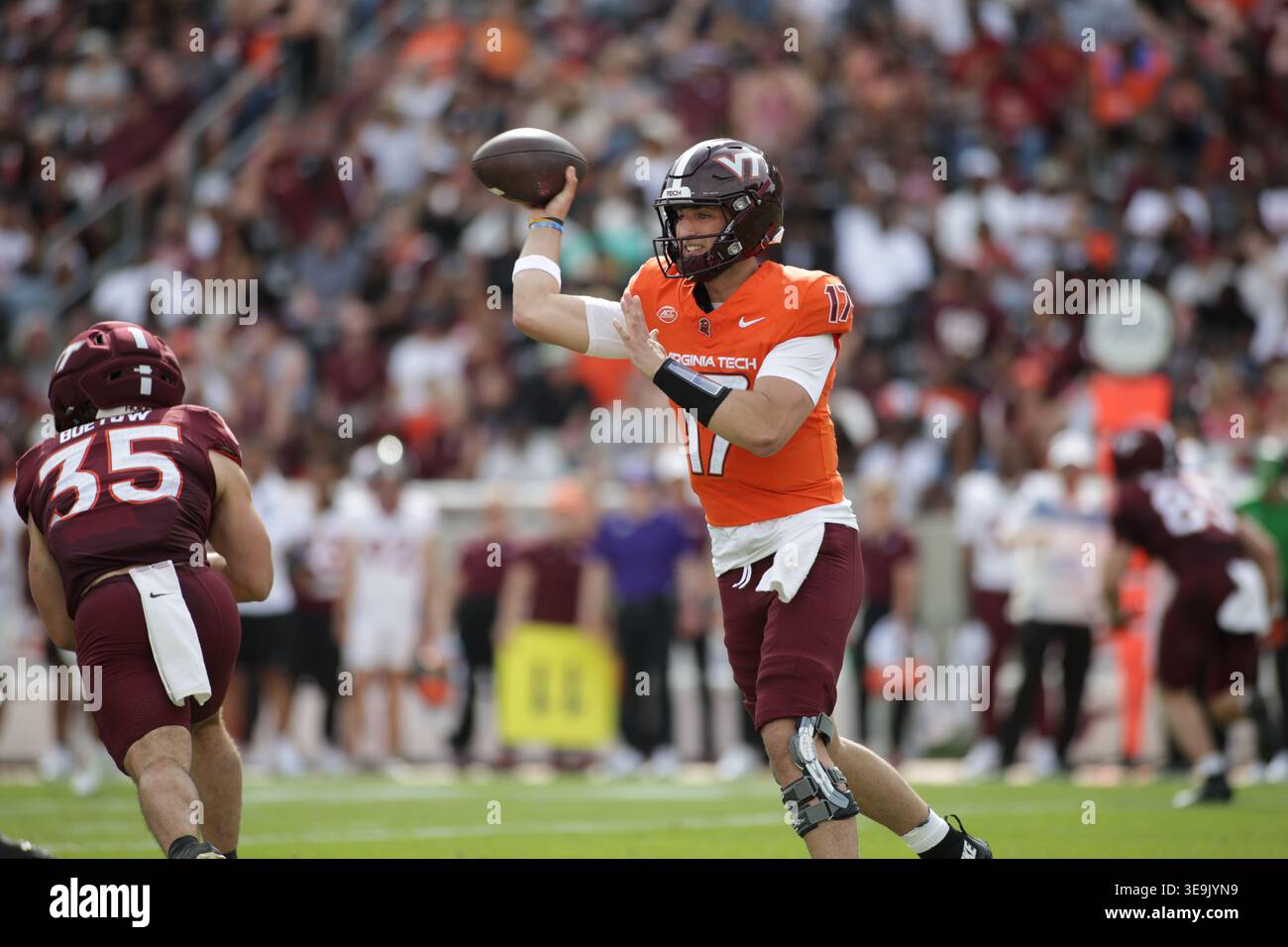 Virginia Tech Hokies quarterback Ethan Grunkemeyer (17) throws the ball ...