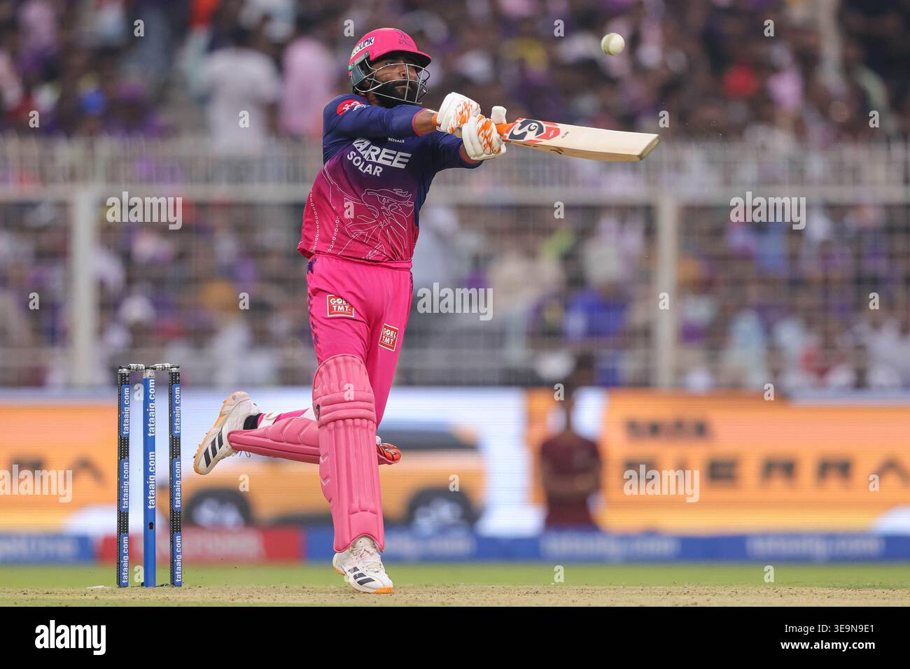 Ravindra Jadeja of Rajasthan Royals during the Indian Premier League ...