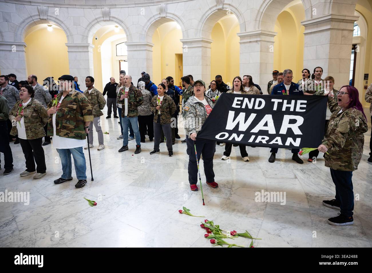 People occupy the Cannon House Office Building rotunda to protest ...
