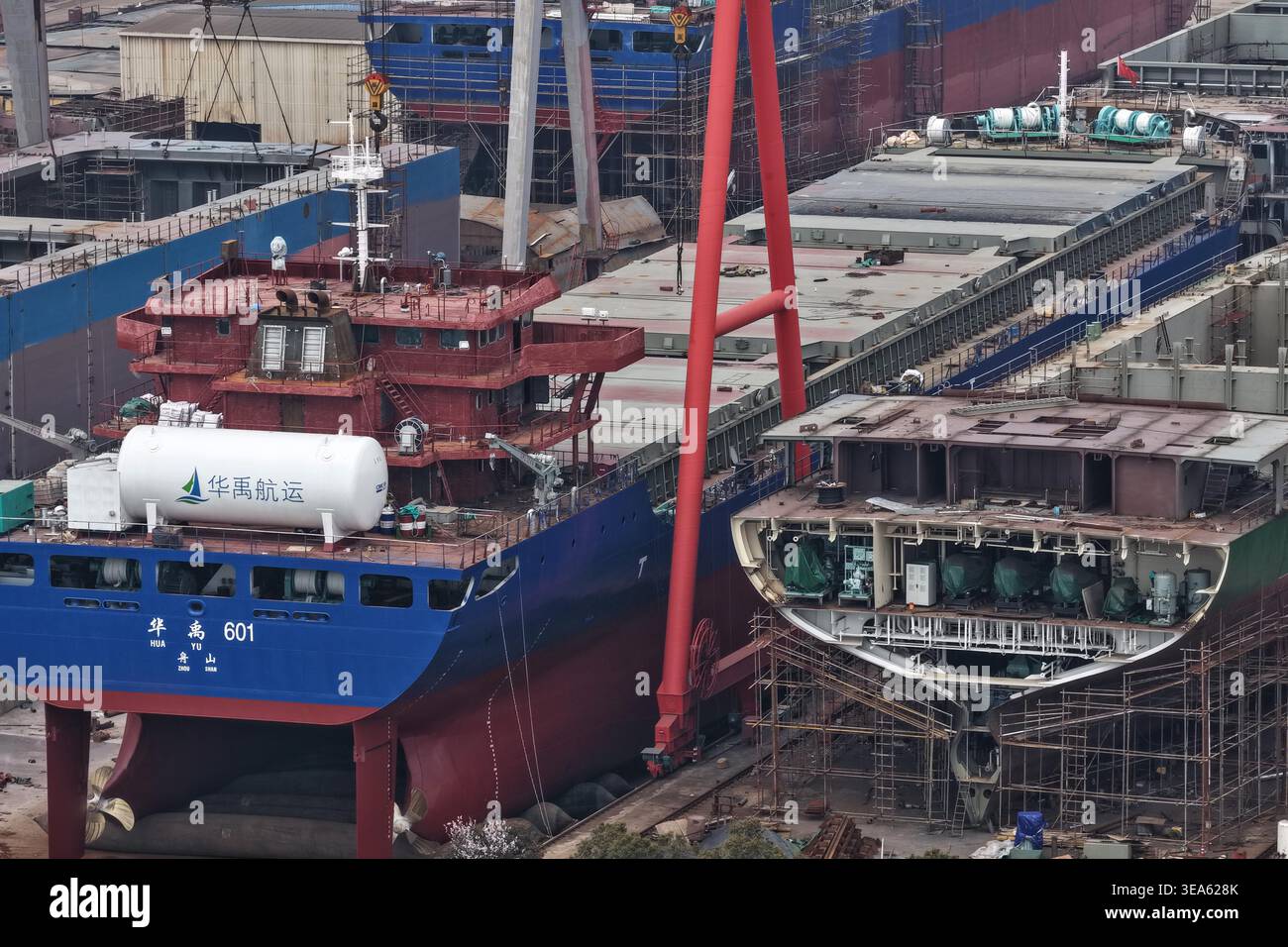 A shipyard along the Yangtze River in Yangzhou, east China's Jiangsu ...