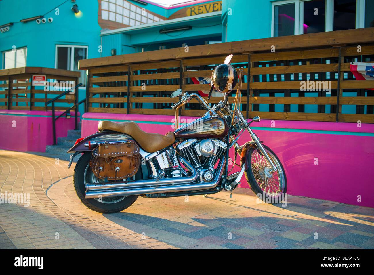 Custom motorcycle on brick hi-res stock photography and images - Alamy