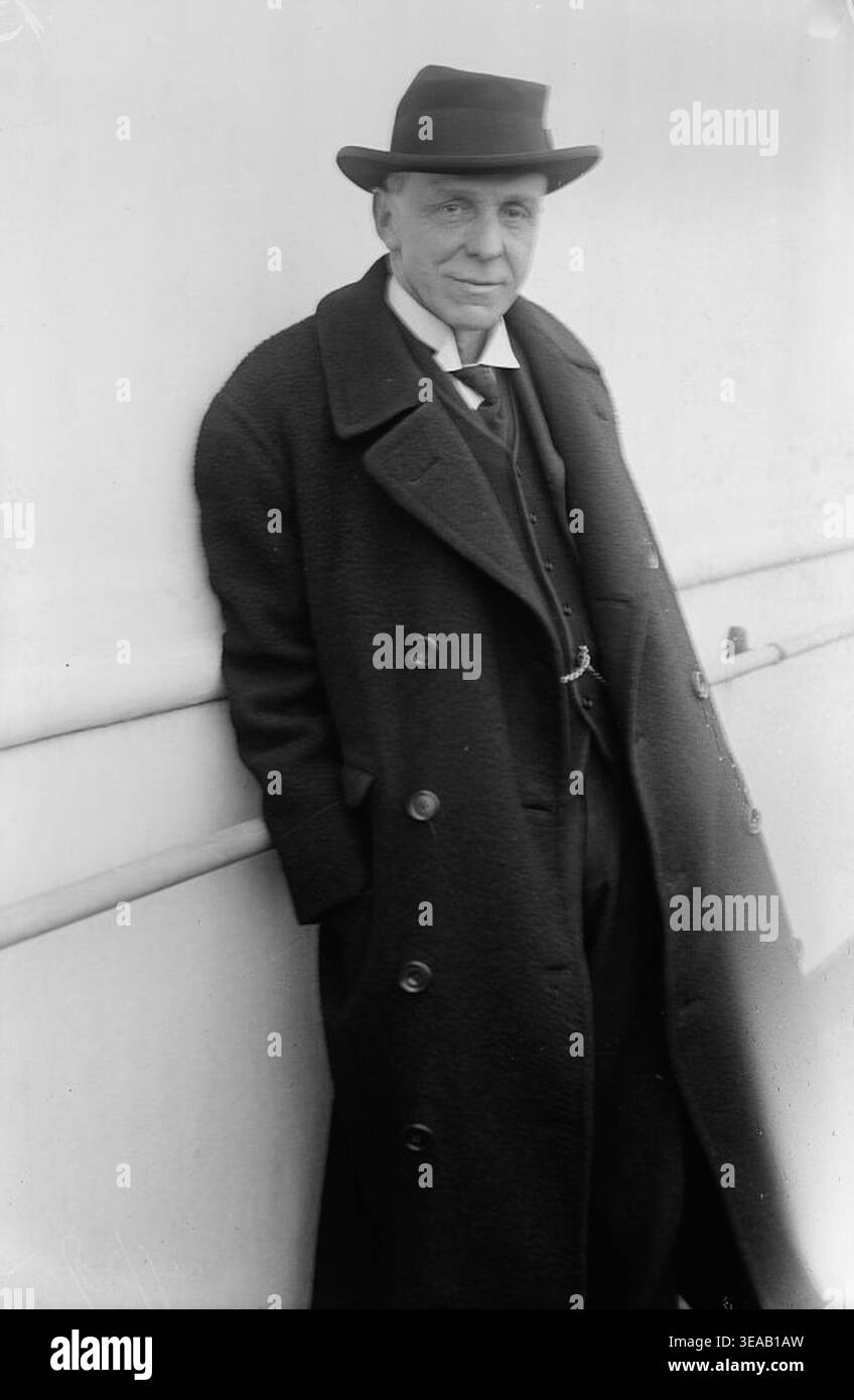 1920s international relations image Black and White Stock Photos ...