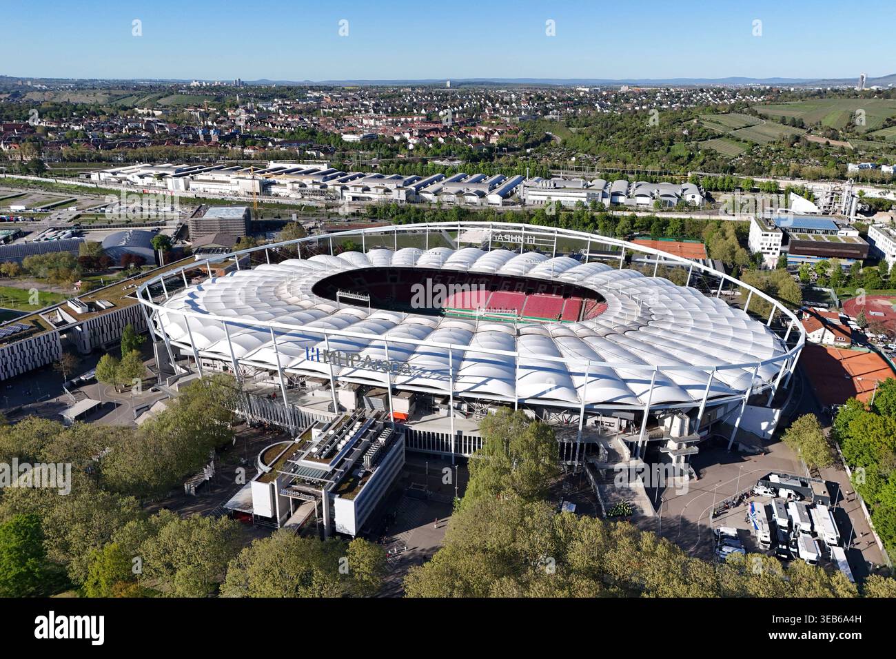 MHP Arena Heimspielstaette VfB Stuttgart. Uebersicht,Aussenaufnahme ...