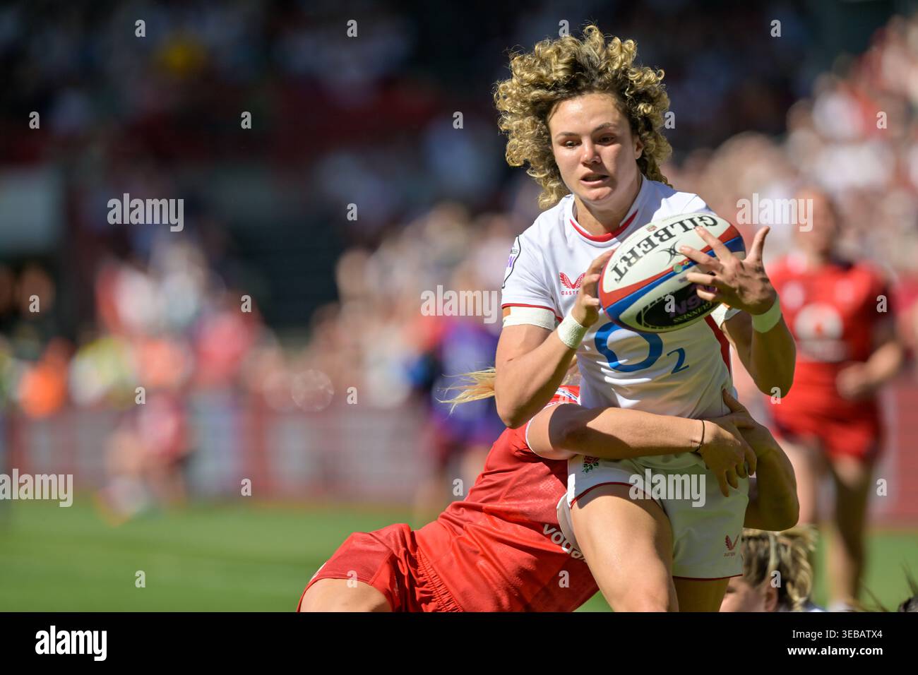 Bristol, ENGLAND. 25th Apr 2026. England's Ellie Kildunne Guiness Women ...