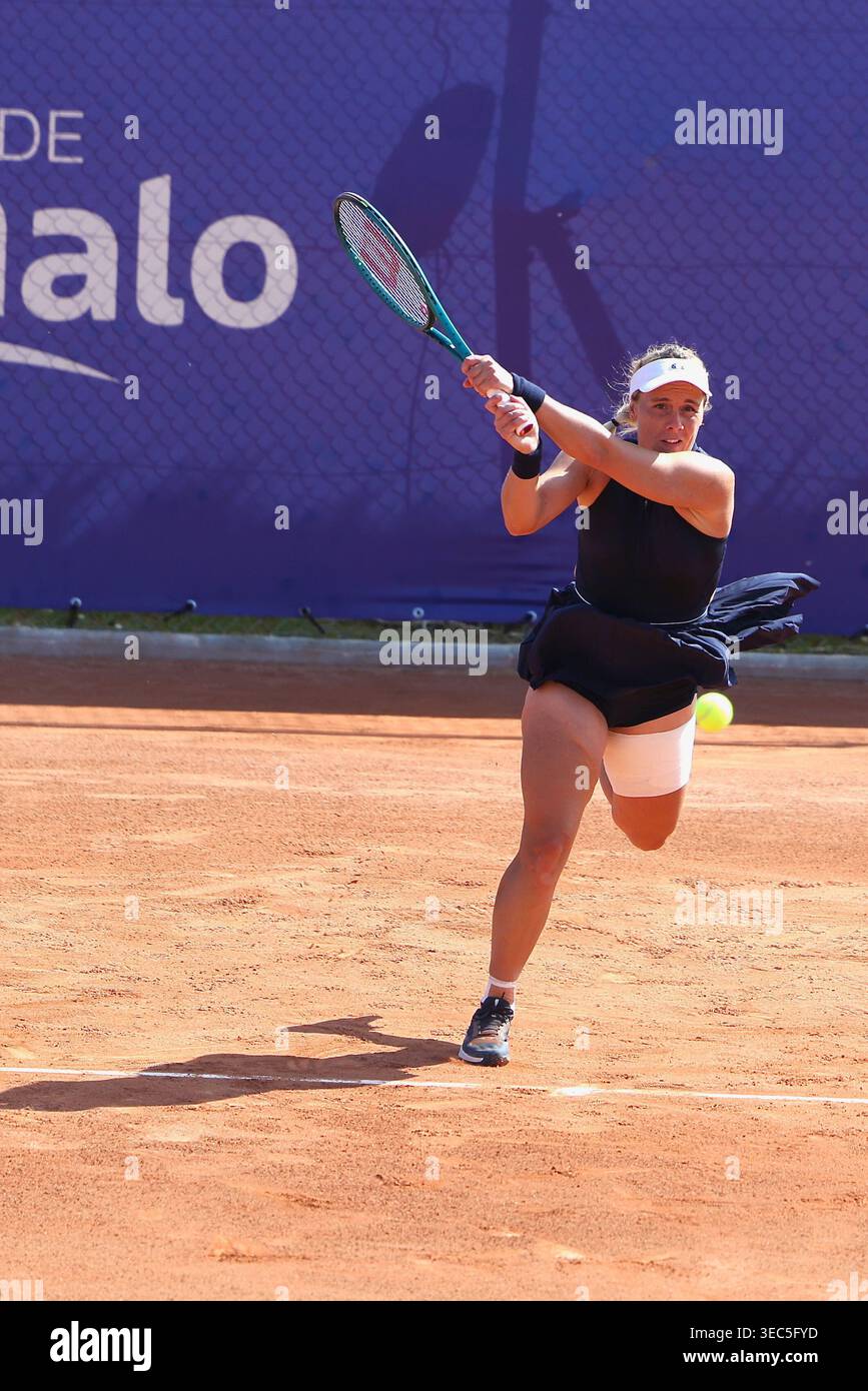 Leolia Jeanjean (France) during the L'Open 35 de Saint-Malo 2026, WTA ...