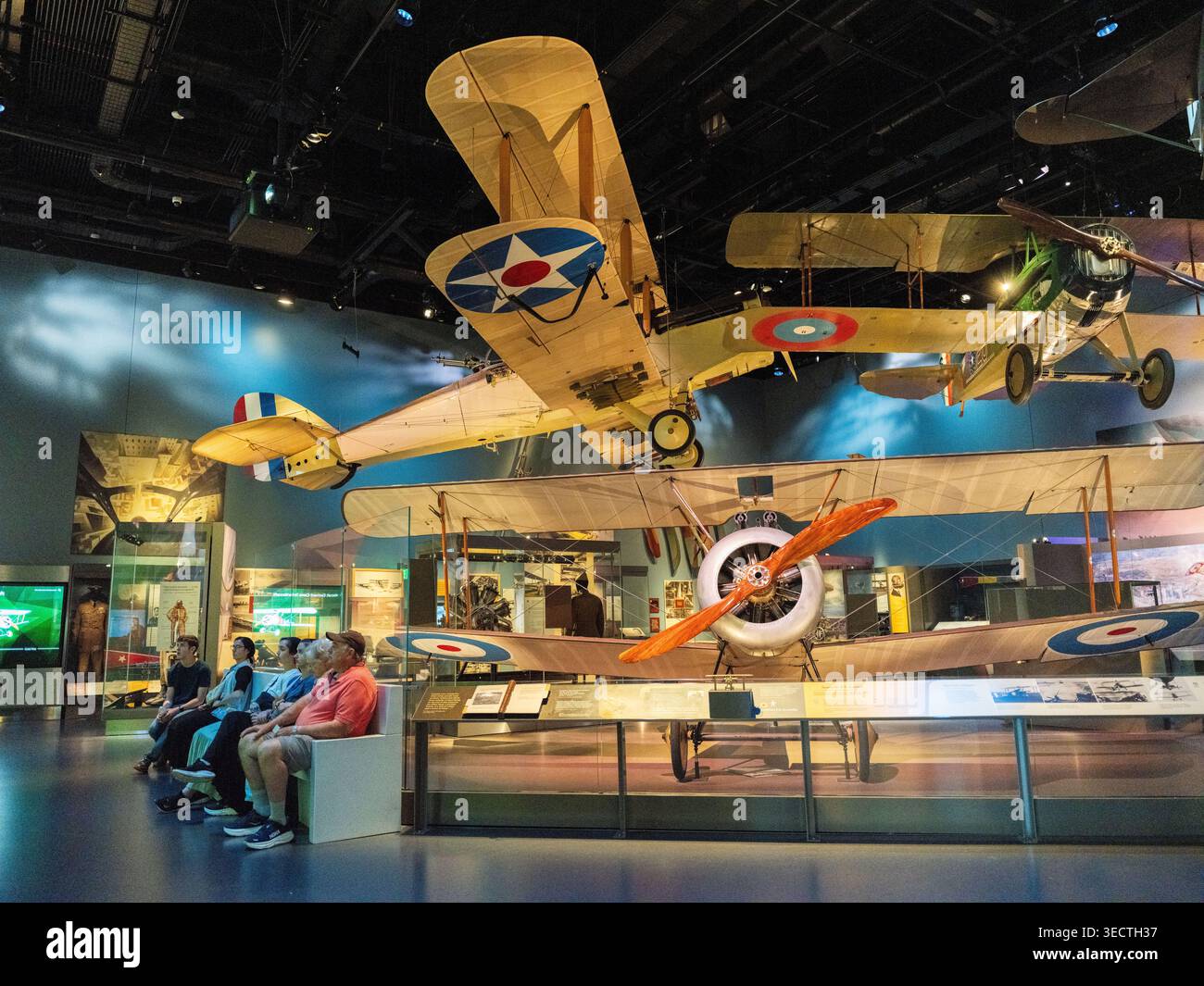 Smithsonian National Air And Space Museum WWI Biplanes Washington DC ...