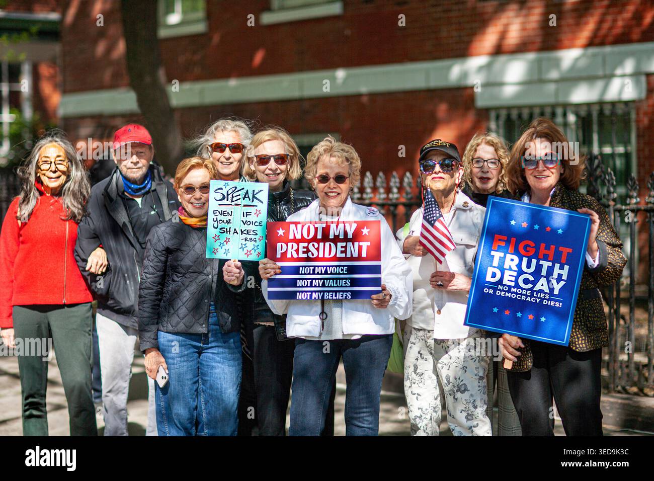 Donald trump 2026 may hi-res stock photography and images - Alamy