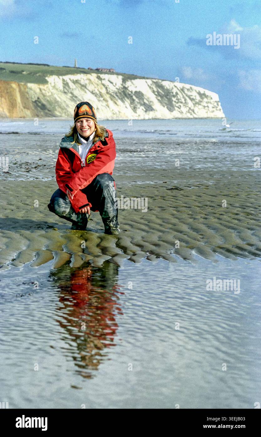 Tv presenter beach hi-res stock photography and images - Alamy