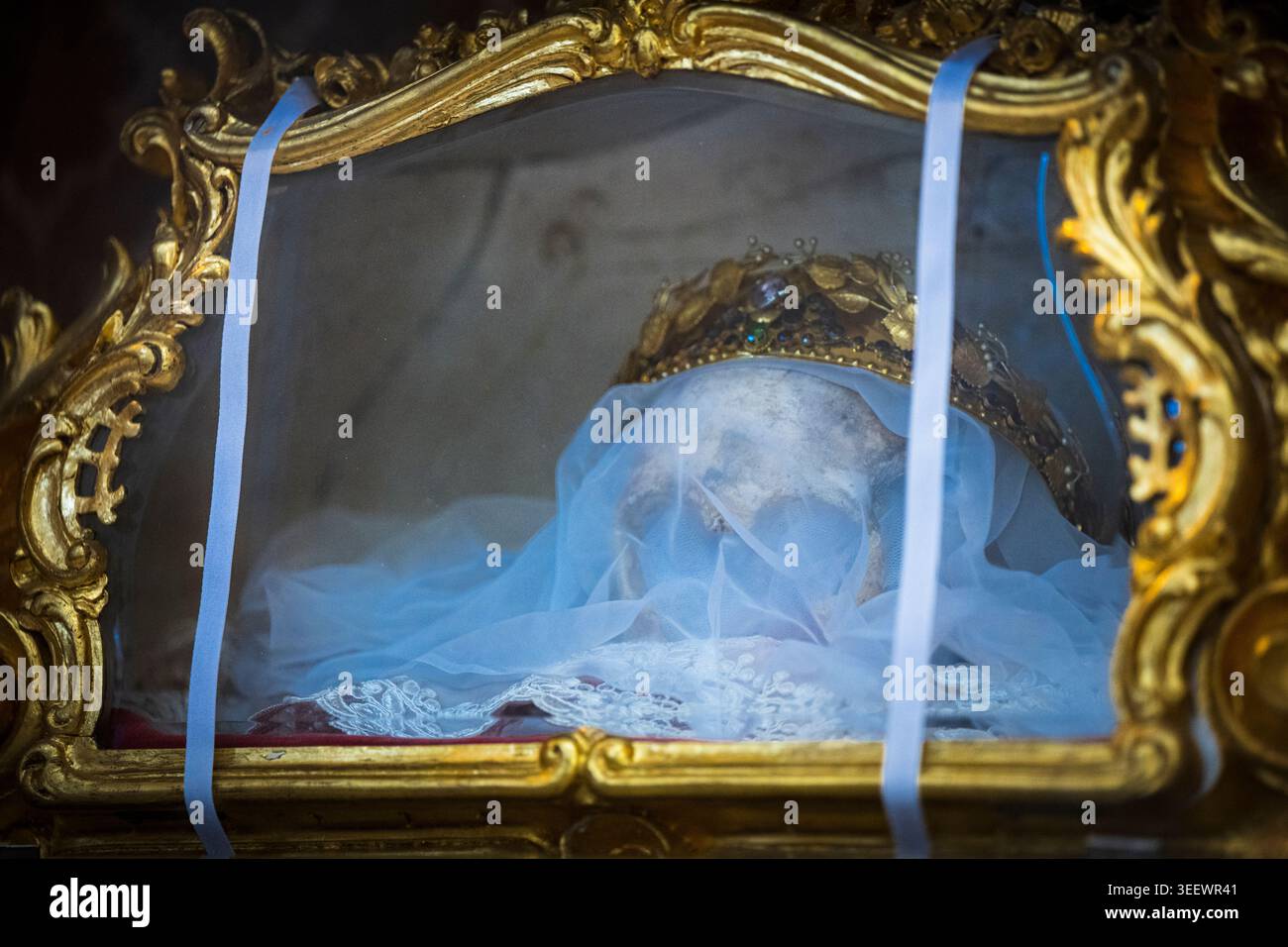 ***FILE PHOTO*** Skull of Saint Zdislava pictured in Basilica of St ...