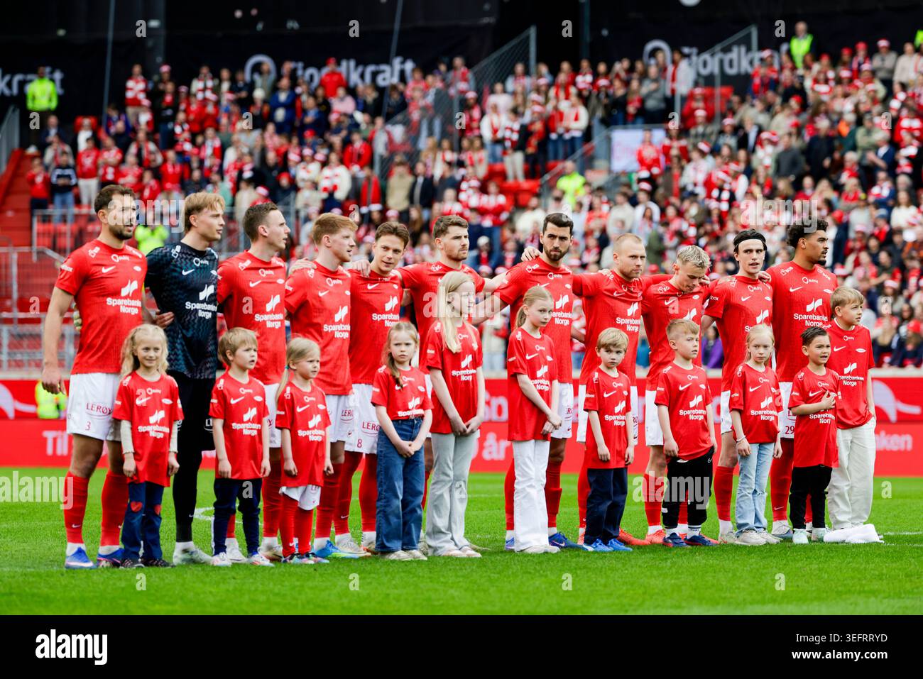 Bergen 20260516. Brann players line up before the elite football match ...