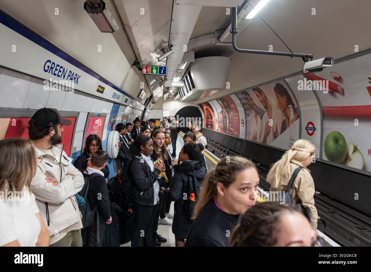 London, United Kingdom, 14 July 2023, commuters stand on Green Park ...